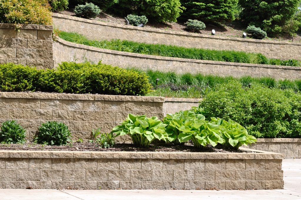 Use Of Retaining Walls In Landscaping Uneven Land